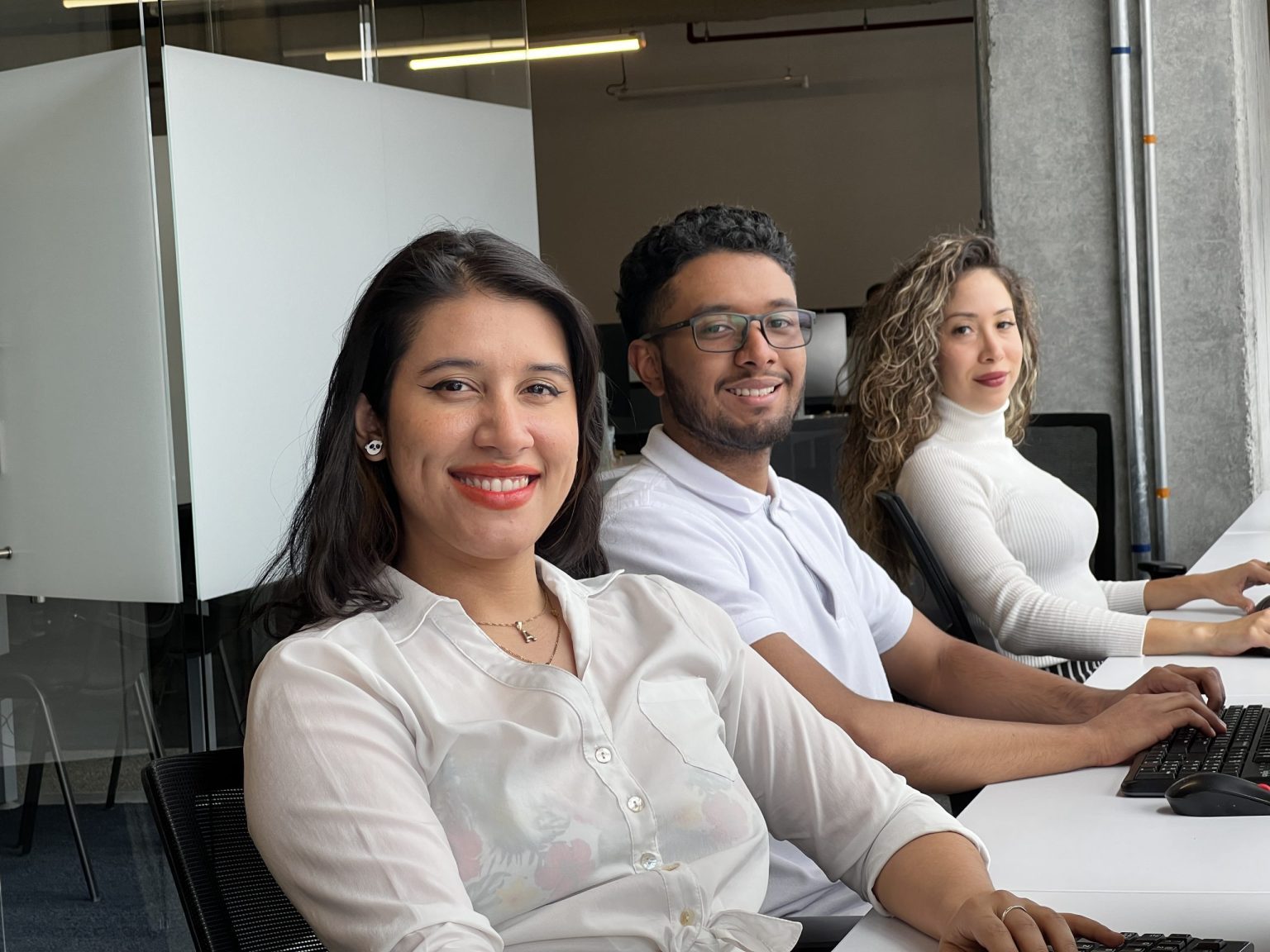 HRMD MANAGEMENT – affordable backoffice support with redundance